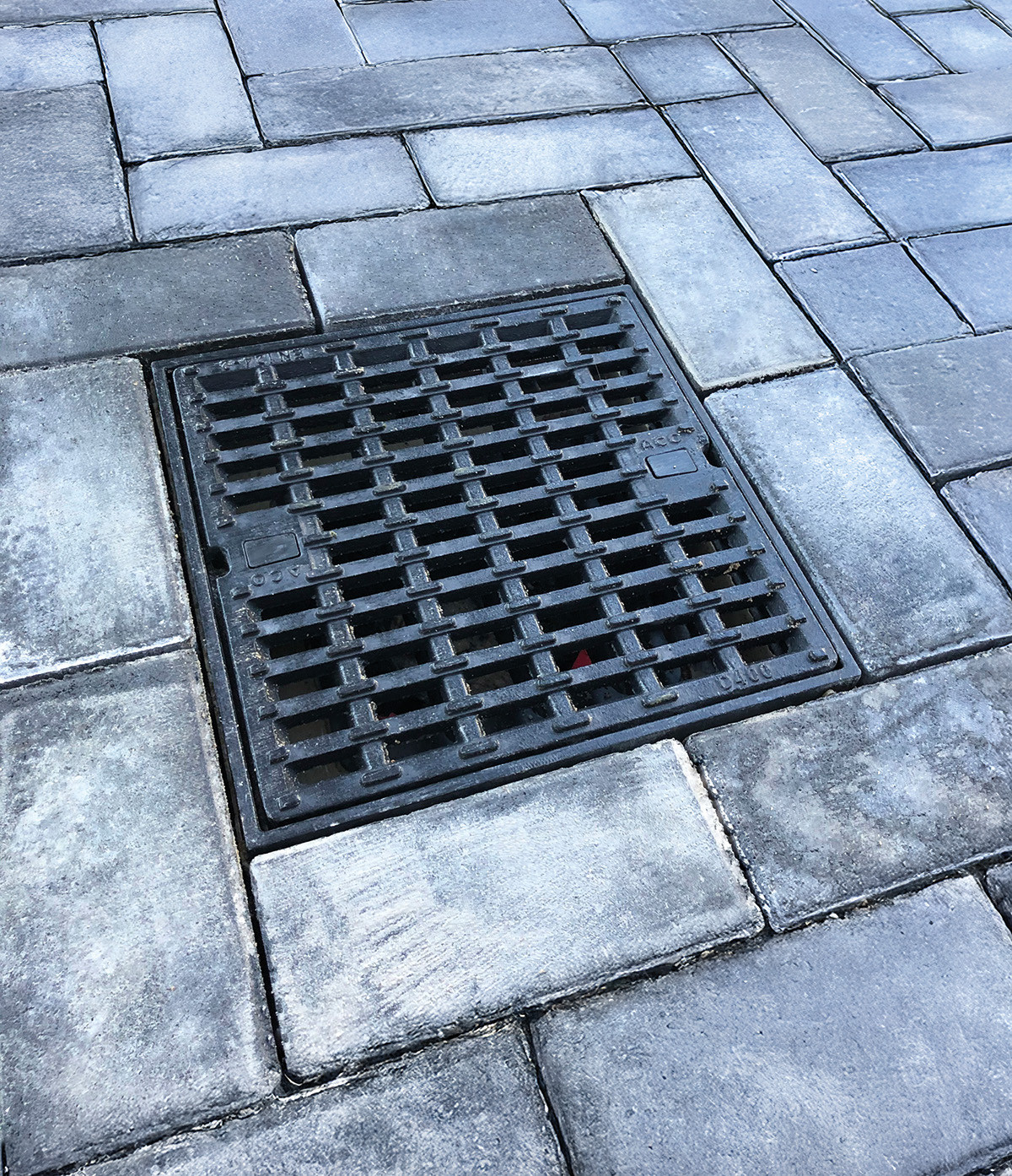 Multipoint – avaloir bas et robuste pour charges élevées